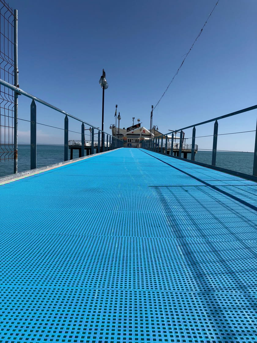 Fiberglass Grille for walkways and quays MOLDED GRATINGS FOR WALKWAYS ...