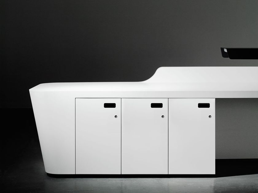 MONO | Banco reception By Isomi design Paul Crofts