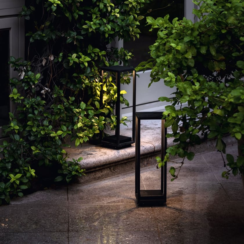 MONTUR L P LED bollard light By DeltaLight
