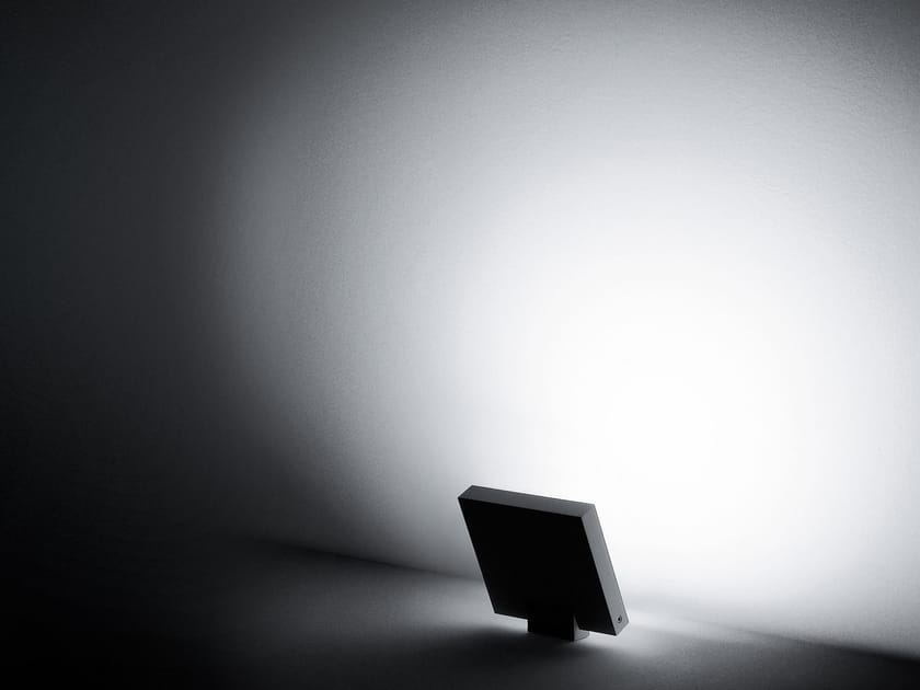 SIMES: Lighting for facades and outdoor spaces | Archiproducts