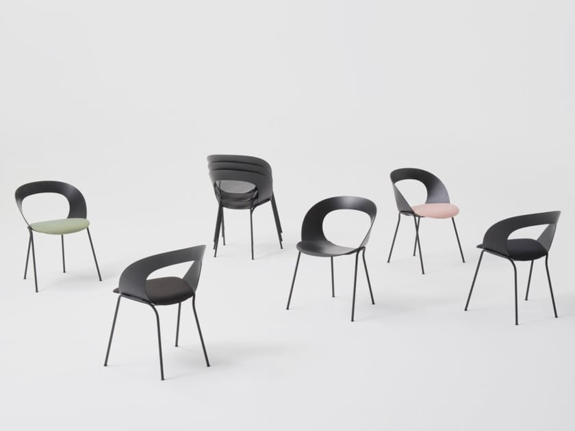 Sedia impilabile in compensato con cuscino integrato MUDRA - Brunner - Edilportale