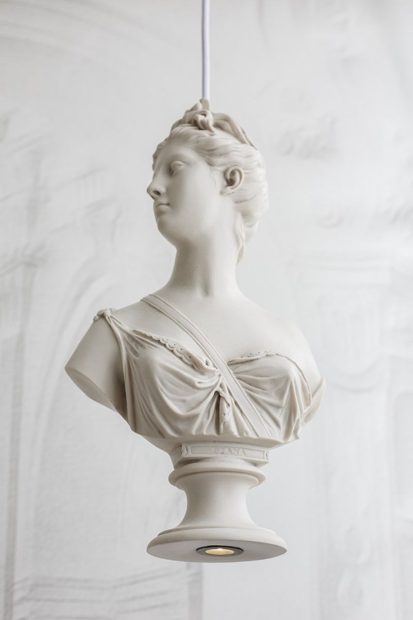 MUSE STATUE LAMP Pendant lamp By Mineheart | design Young & Battaglia