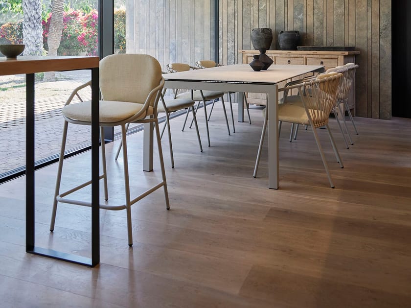 NANSA High garden stool By MUSOLA | design Santiago Sevillano