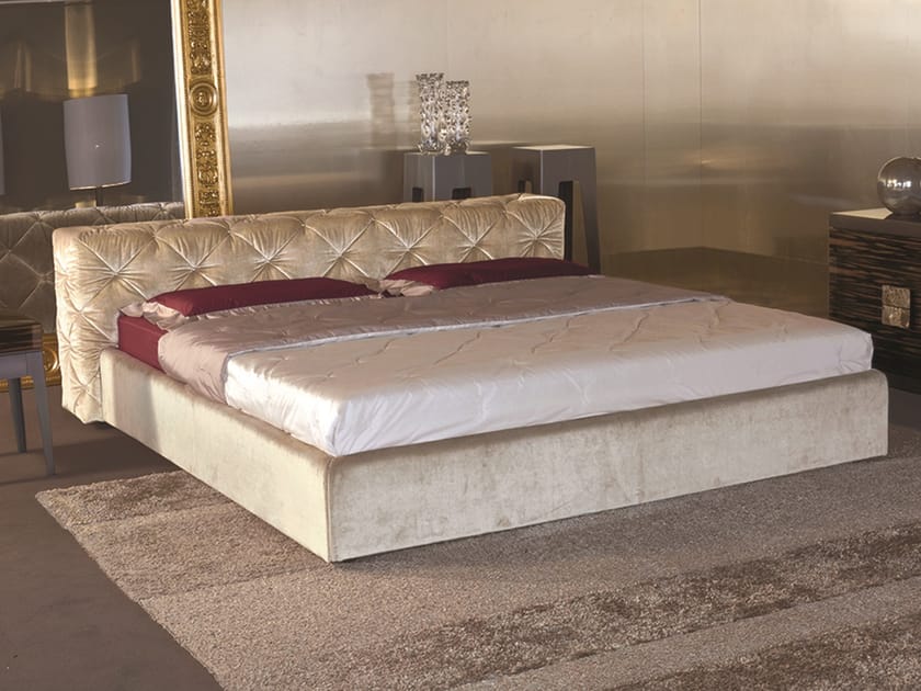 MUST | Bed By Longhi design Giuseppe Viganò