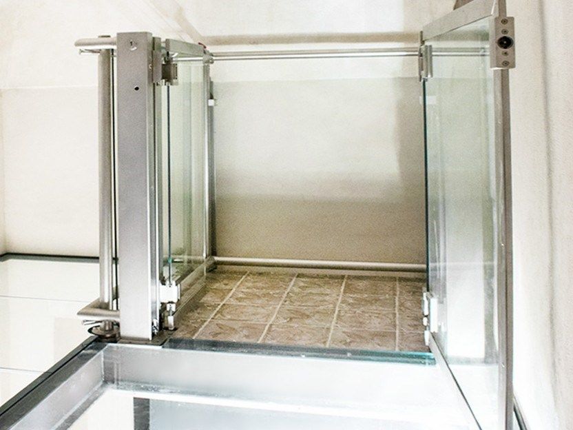 Platform Lift without wall fixings MYPOCKET By AREALIFT