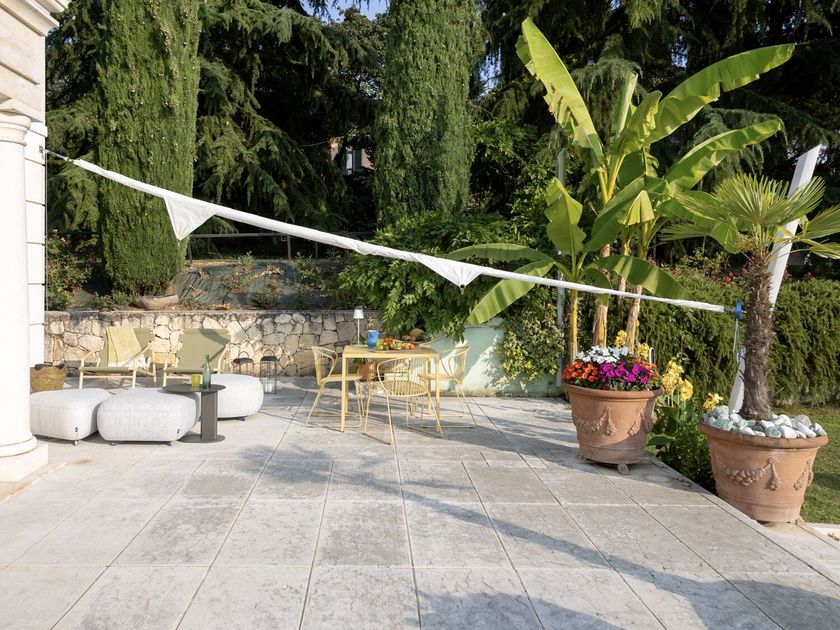 SOLARIA FURL Polypropylene shade sail By Maanta