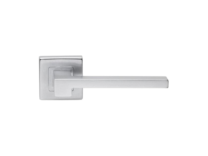 MORPHOS LIGHT Door handle By Manital