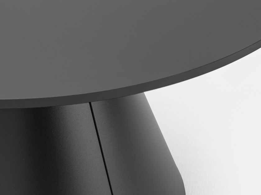 250 CONE Table By Mara