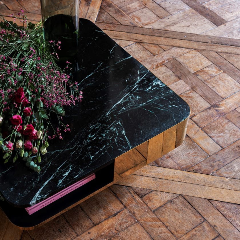 Marble coffee table By RED EDITION