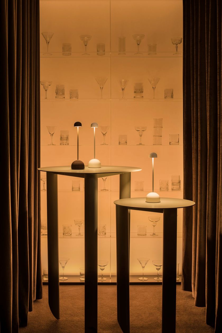 SIPS Table lamp By Marset