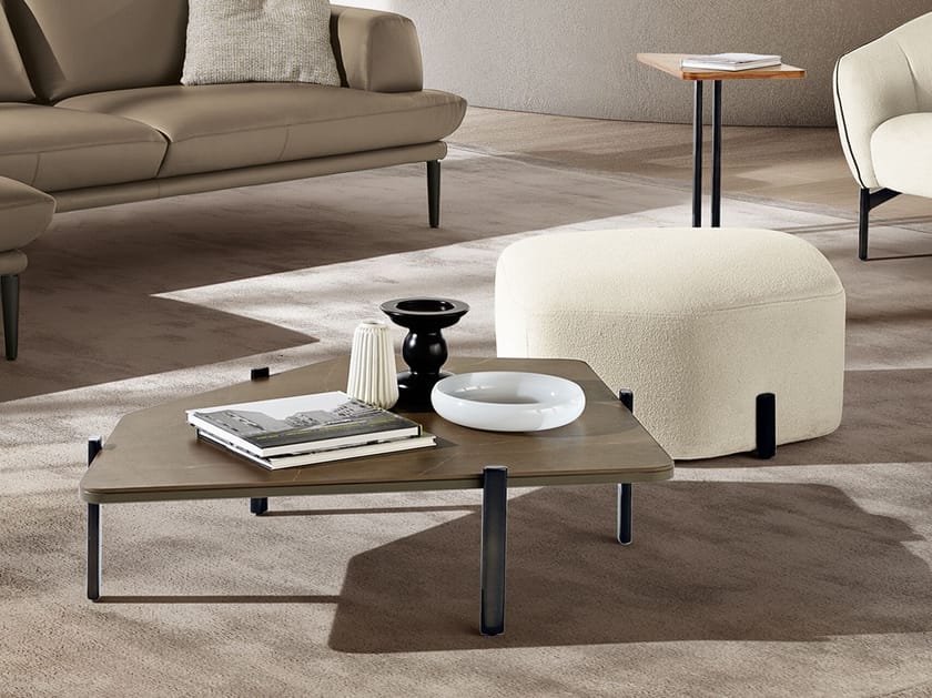 MUZZLE Low wooden central coffee table By Max Divani