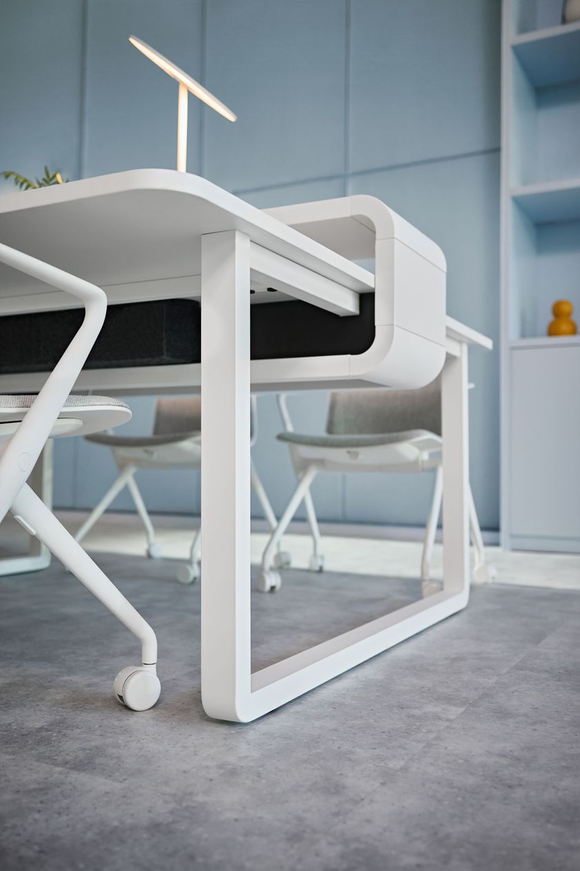 HUSHSPOT Meeting table By Mikomax Smart Office