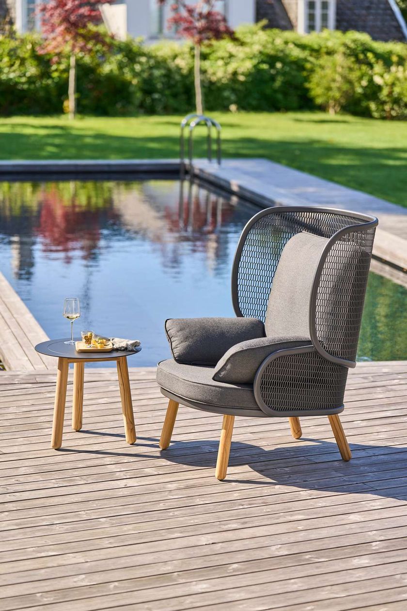 MINDO 118 Round aluminium garden side table By Mindo