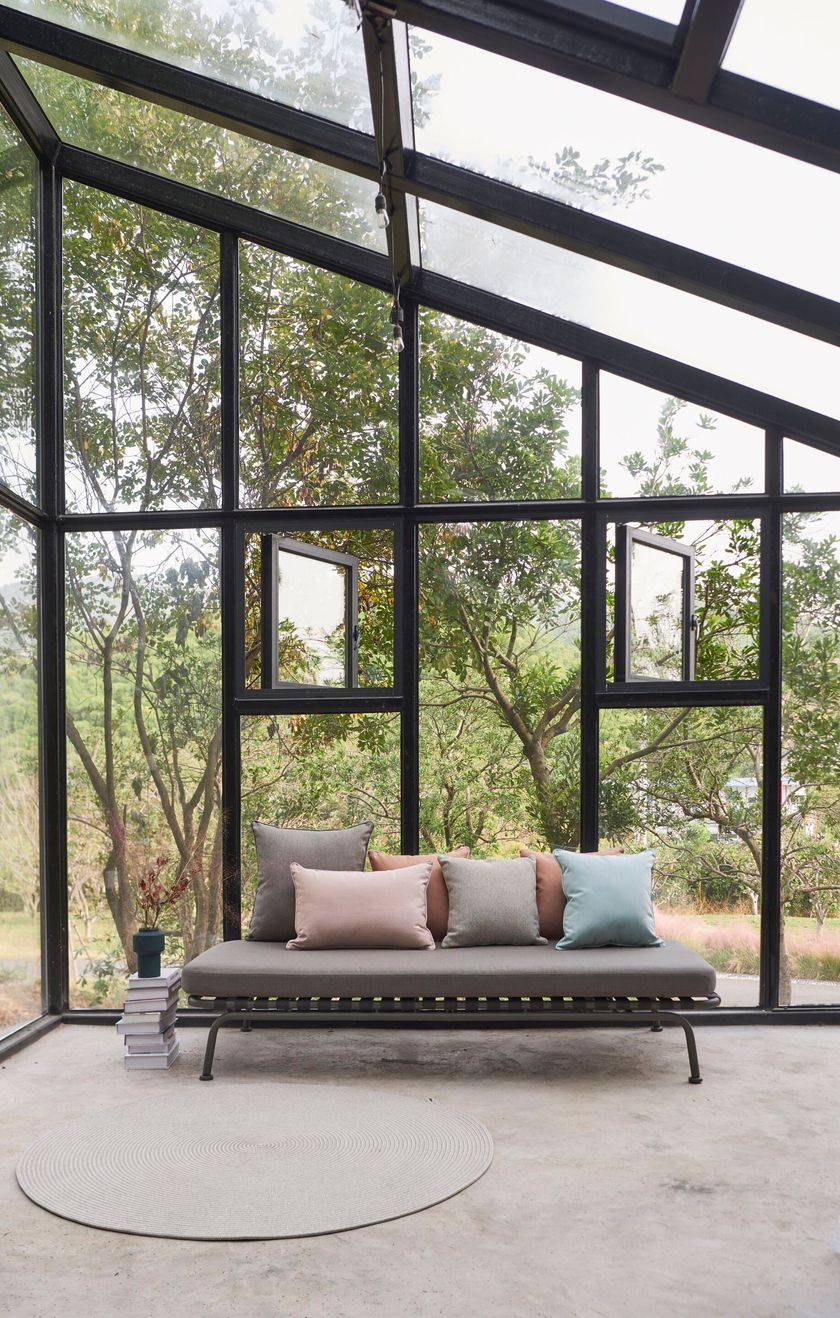 MINDO 103 Garden daybed By Mindo