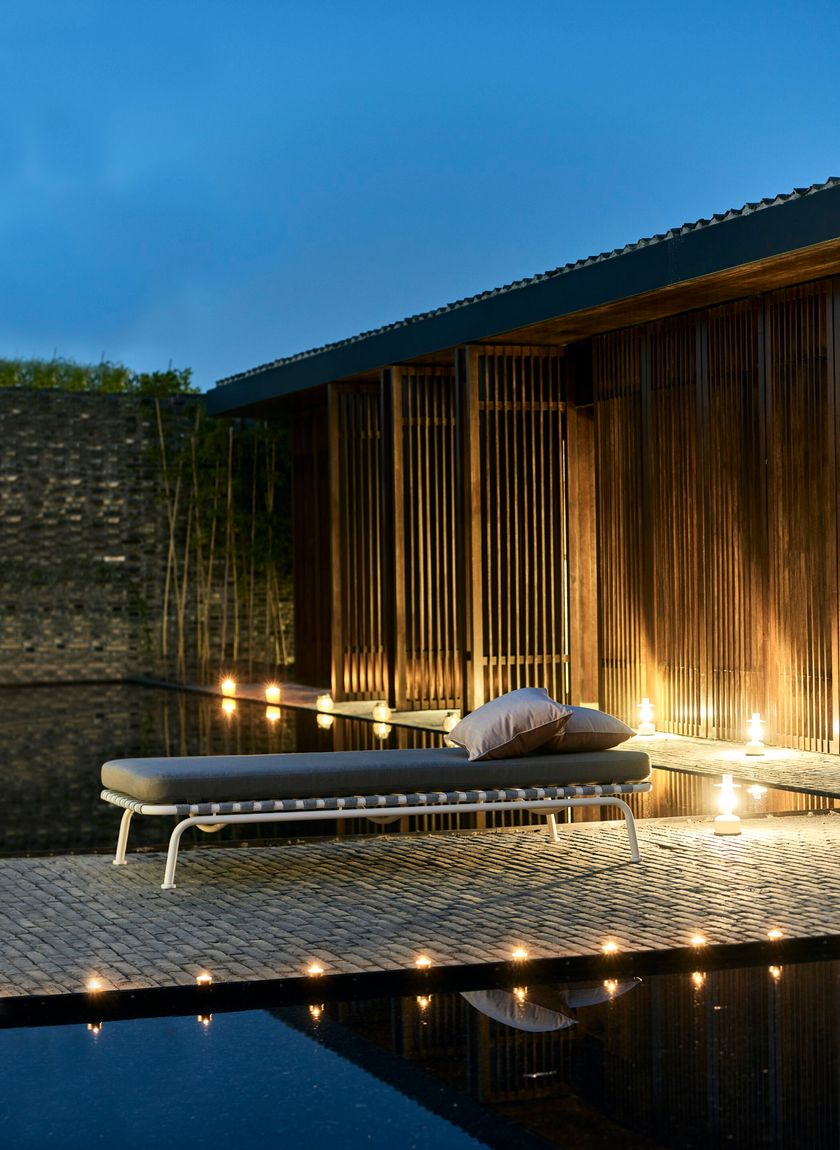 MINDO 103 Garden daybed By Mindo