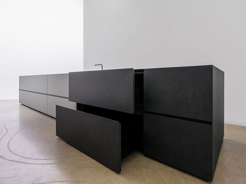M3 Custom steel kitchen without handles with island By Minimal