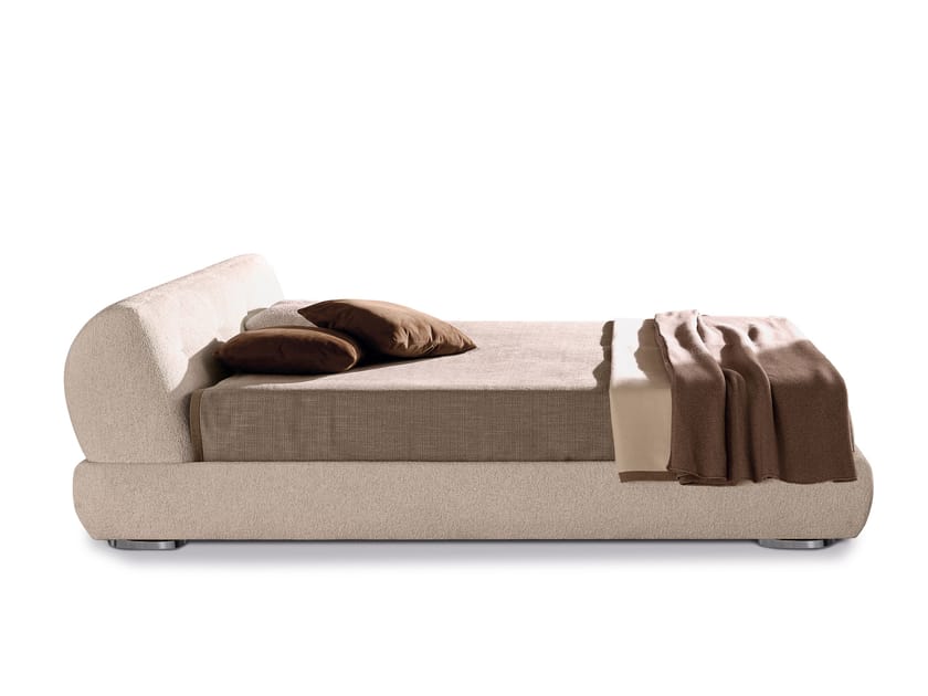 SUPERMOON Bed By Minotti