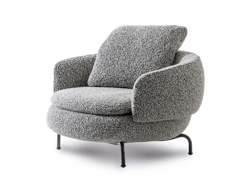VIVIENNE Armchair By Minotti