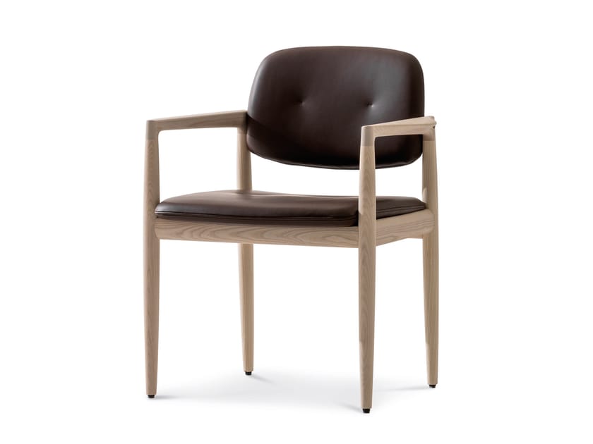 YOKO Ash chair with armrests By Minotti | design INODA+SVEJE