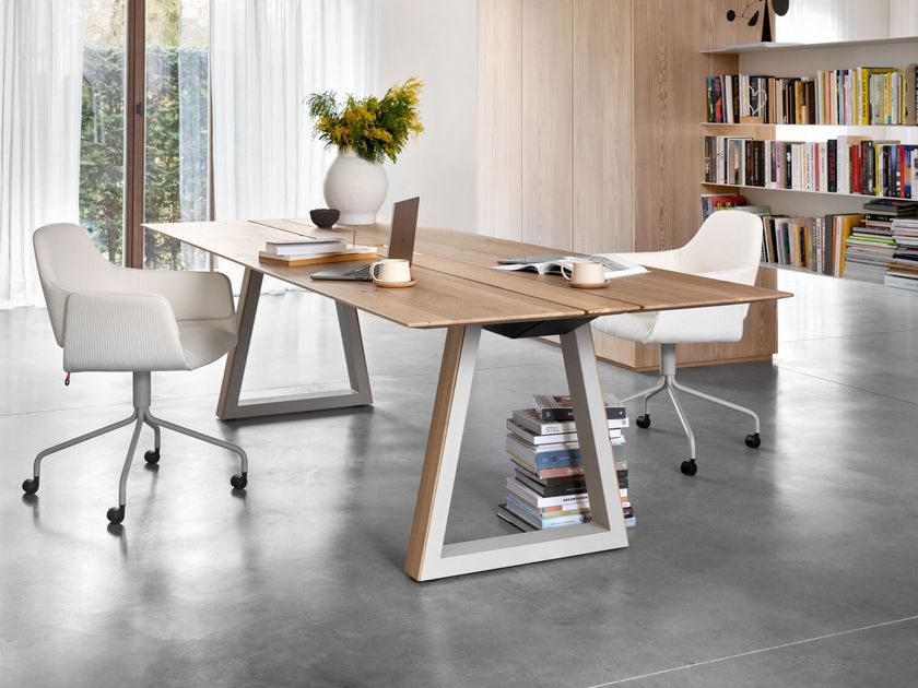 JAVARI T0314 Meeting table By Mobitec