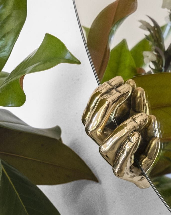 SELFIE Round wall-mounted mirror By Mogg