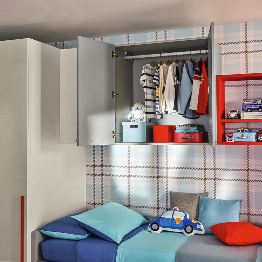 KC419 Bedroom set By Moretti Compact