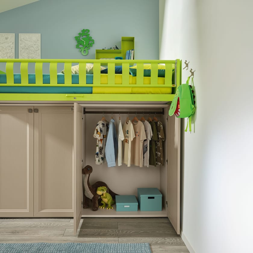 KC512 Bedroom set By Moretti Compact