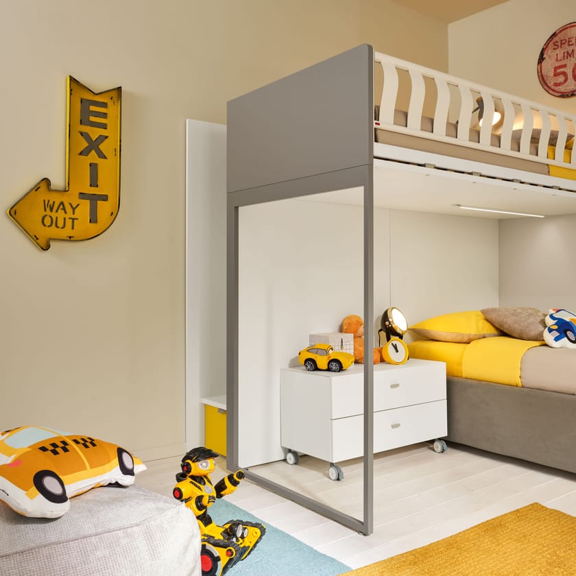 KC507 Bedroom set By Moretti Compact