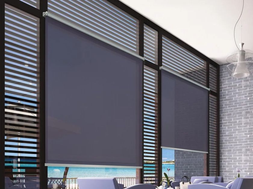 SIDEWINDER 8273 Sun protection roller blind By Mottura