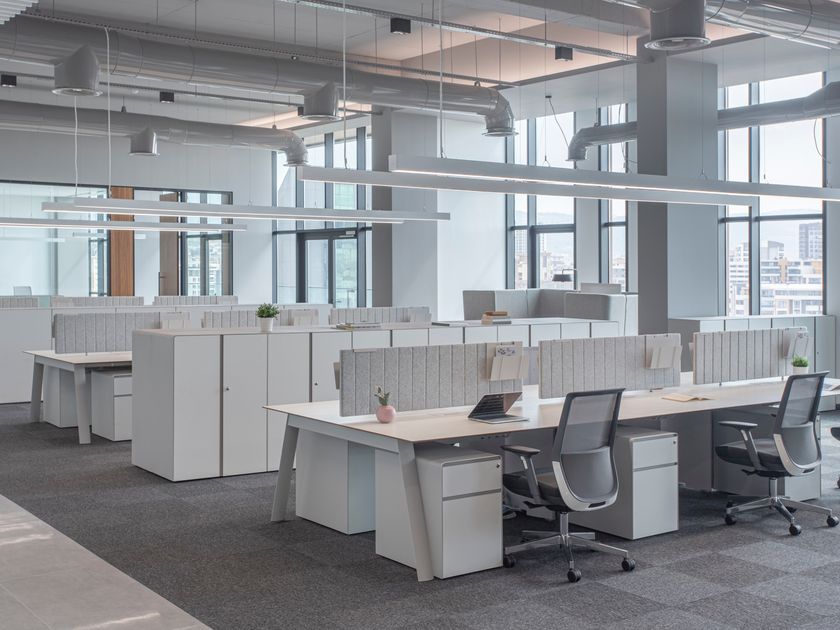 YOKA Sectional multiple office desk By Ersa