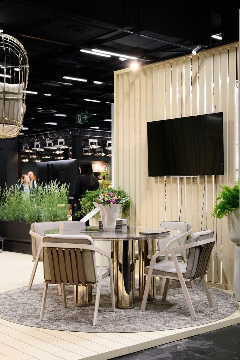 MOON Table By Myface