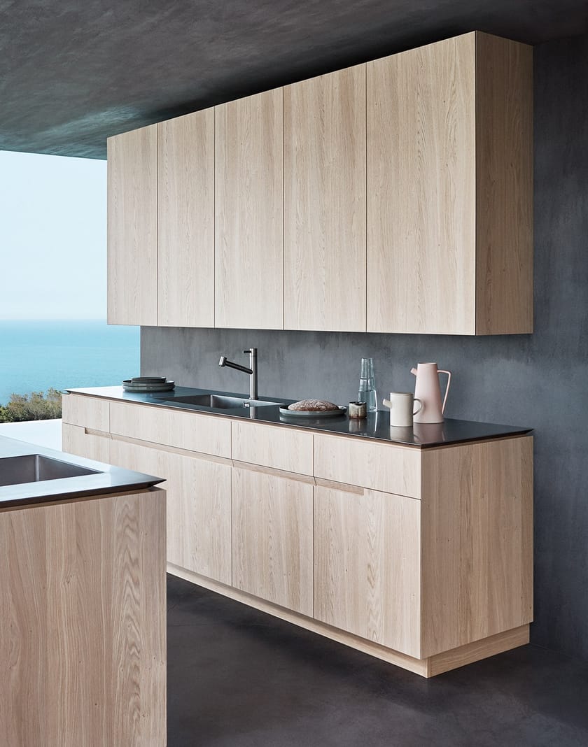 Kitchen with island N_ELLE - LIVING BY THE SEA N_Elle Collection By Cesar