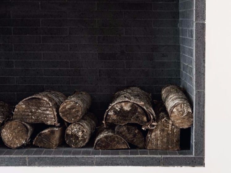 NUDA LAVA Lava stone wall/floor tiles By Made a Mano | design Rosario ...