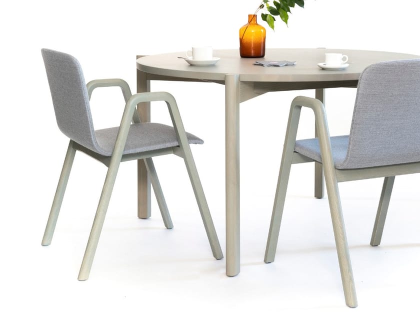 NAKU Round wooden dining table By Inno | design Harri Korhonen