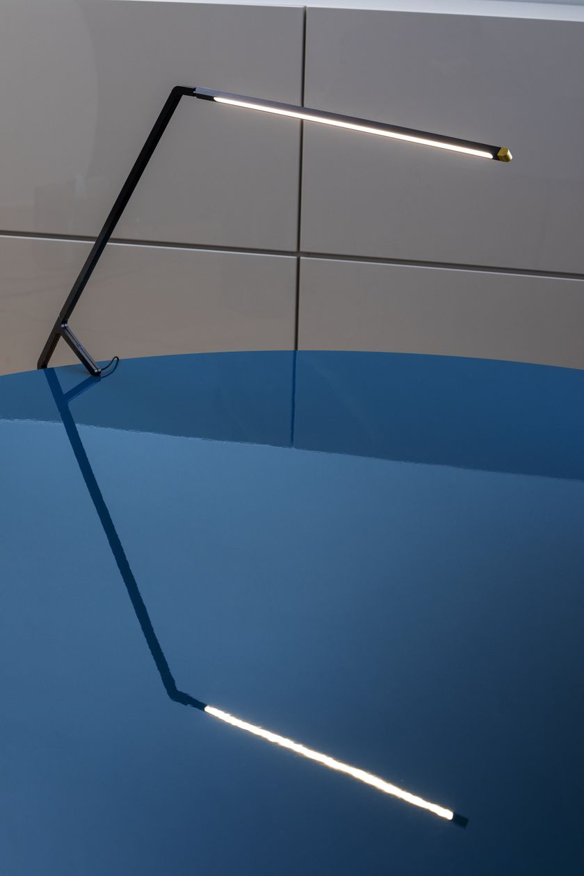 LED adjustable aluminium table lamp NEMO - BIRD By In Stock design ...