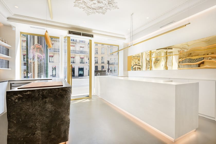 IRON FROST Neolith® wall/floor tiles with metal effect By NEOLITH