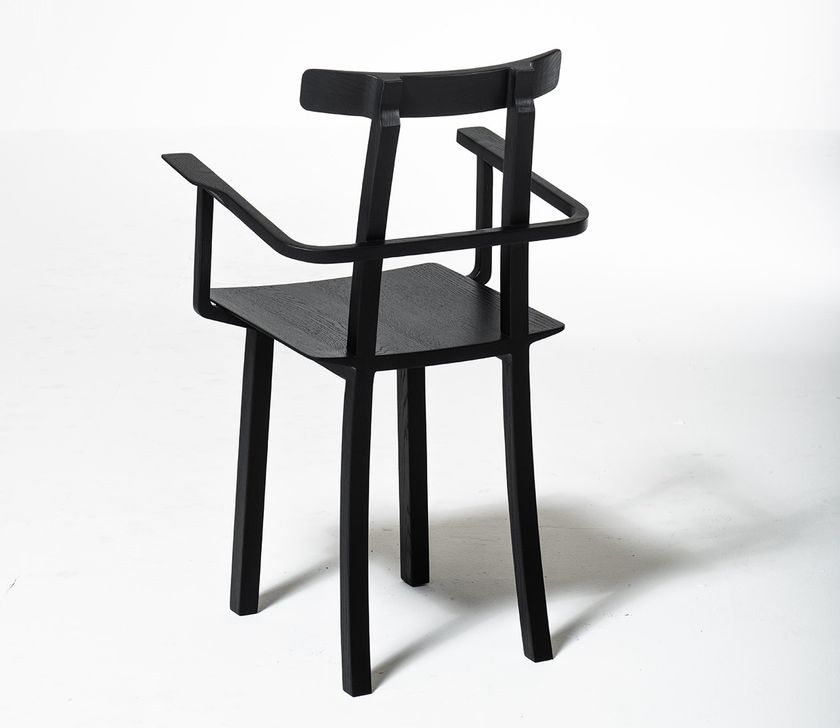 NERVOSA Wooden chair with armrests By Woak | design Francesco Faccin