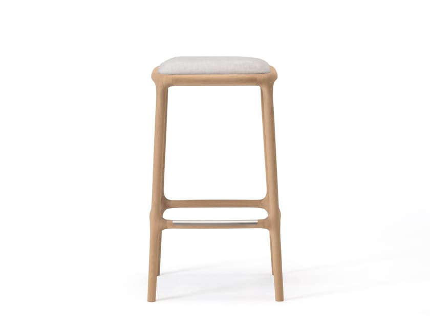 NF-BS01 Stool By KARIMOKU | design Norman Foster