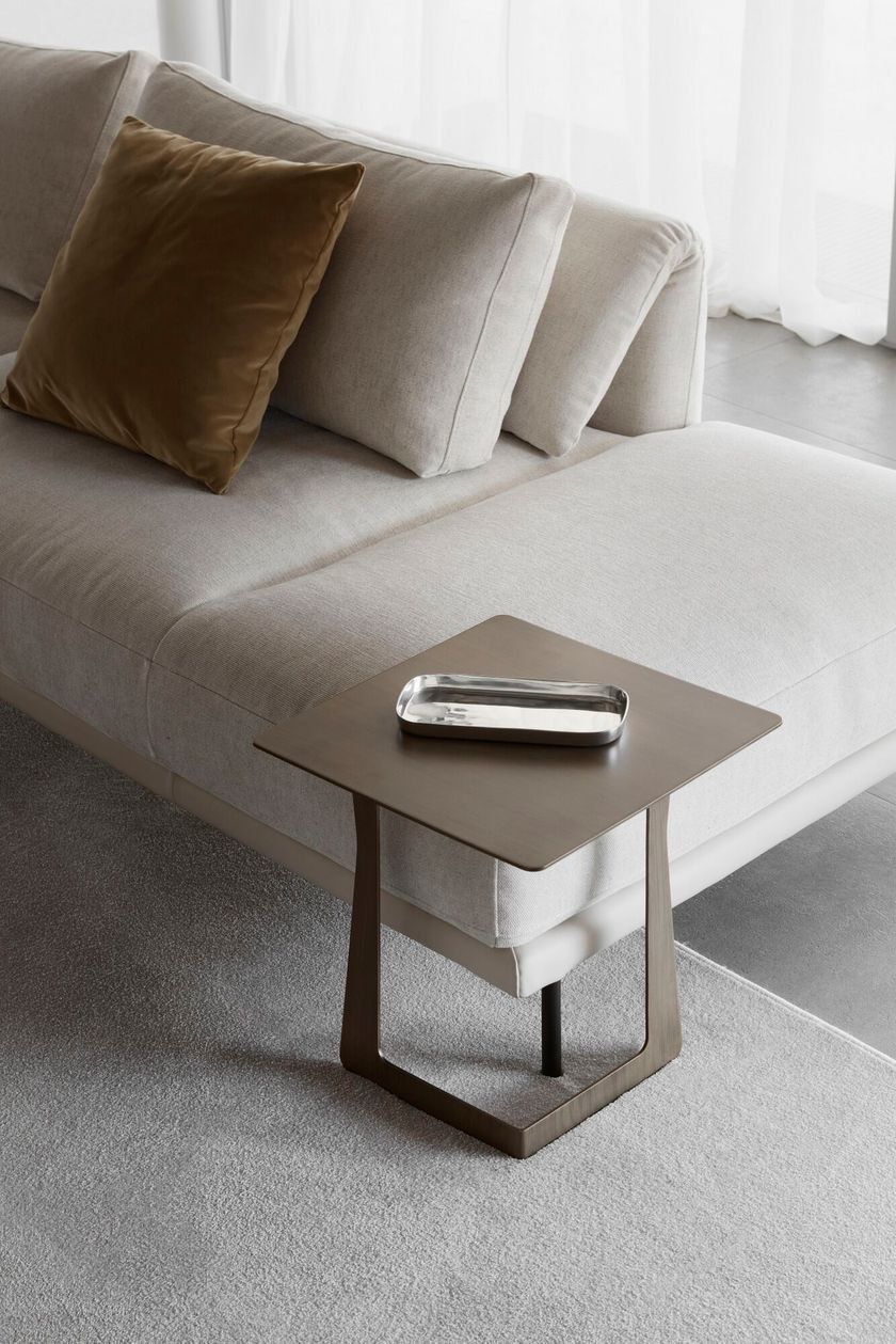 SHINY Coffee table By NICOLINE