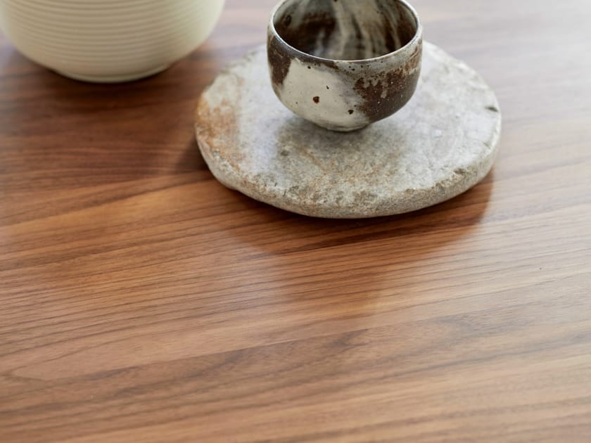 NIL | Table Rectangular solid wood dining table By MORE | design Gil Coste