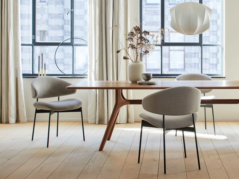 NIL | Table Rectangular solid wood dining table By MORE | design Gil Coste