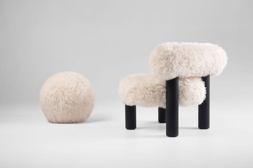 GROPIUS FLUFFY EDITION Pouf By NOOM
