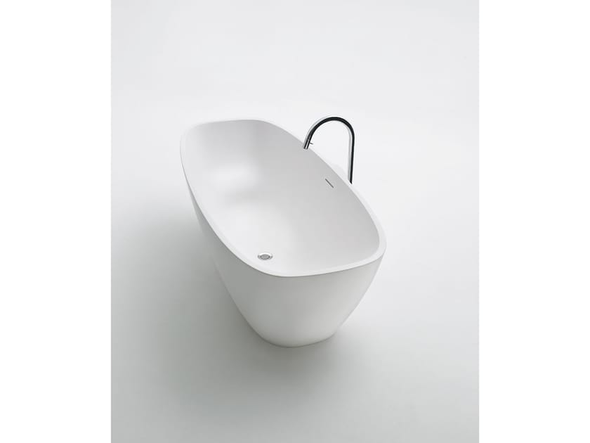NORMAL | Bathtub By Agape