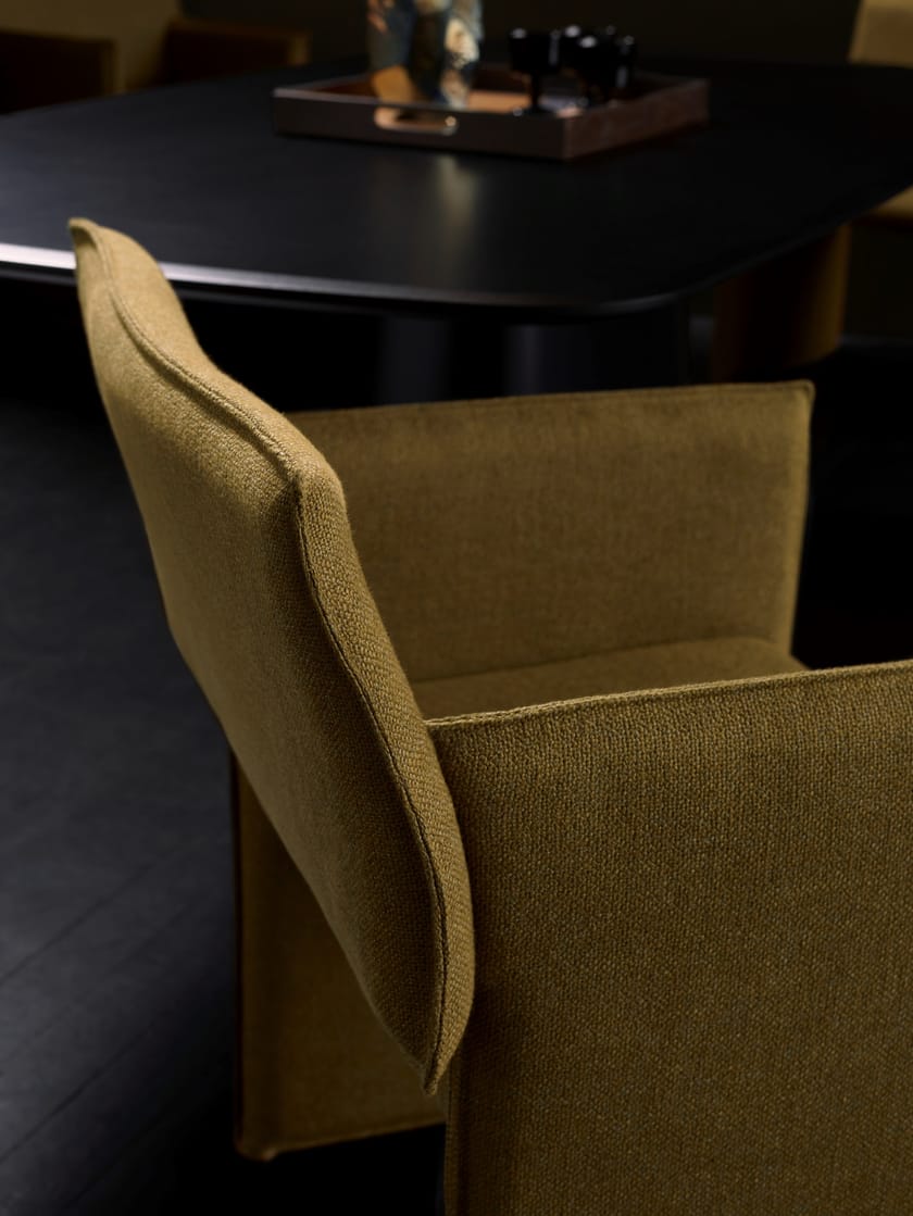 NOTO 椅子 By COR | design Pauline Deltour