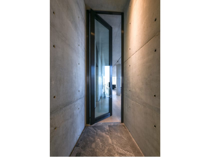 Porta a bilico con vetro termico Classe 3 NOVA | Porta ingresso con ...