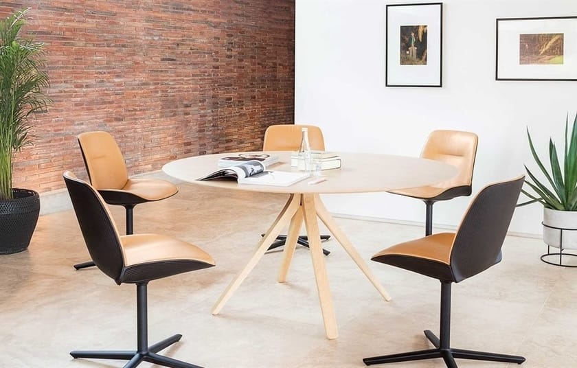 NUEZ TABLE By Andreu World Design Patricia Urquiola