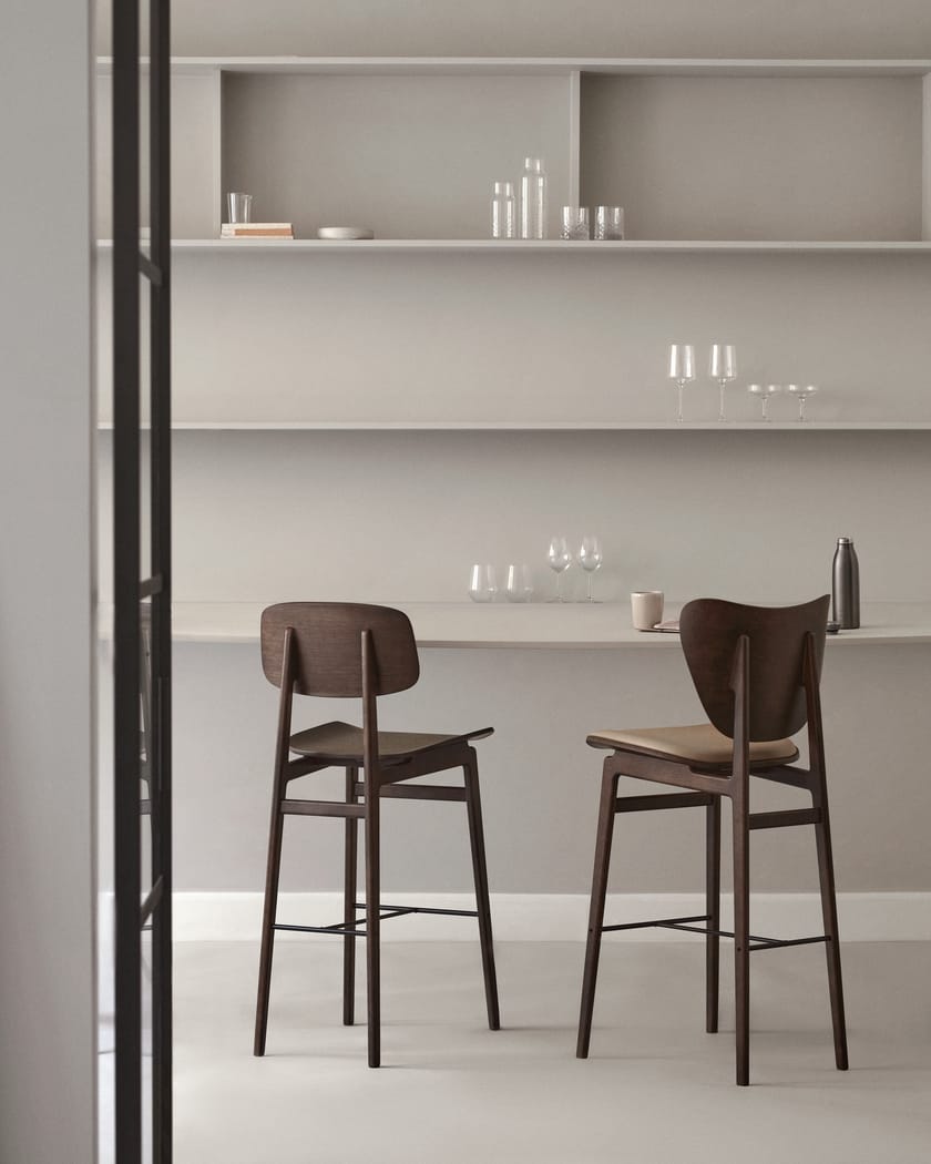 NY11 Oak barstool with back By NORR11