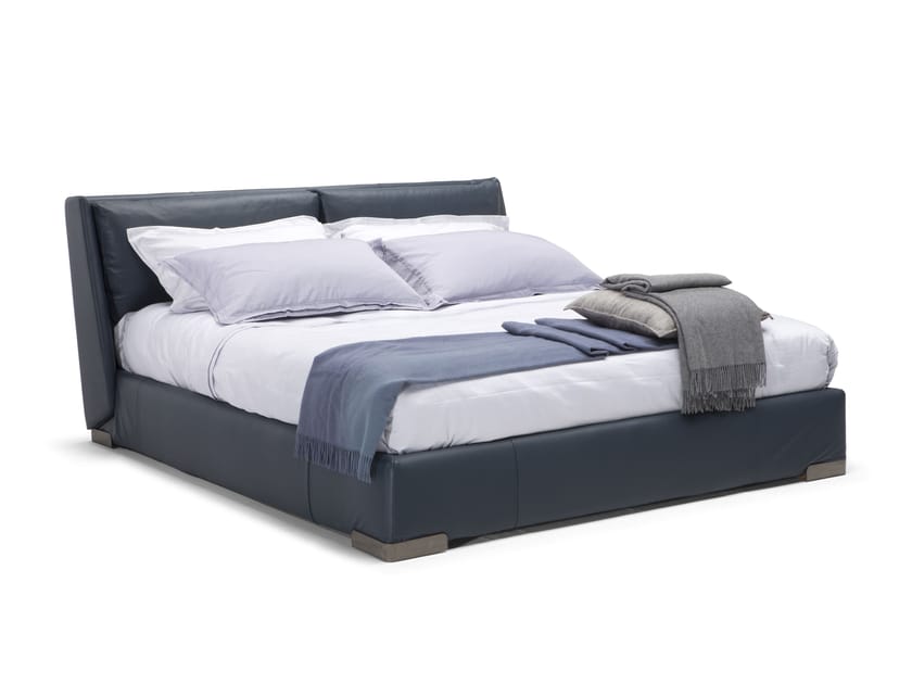 FENICE Upholstered leather storage bed By Natuzzi Italia