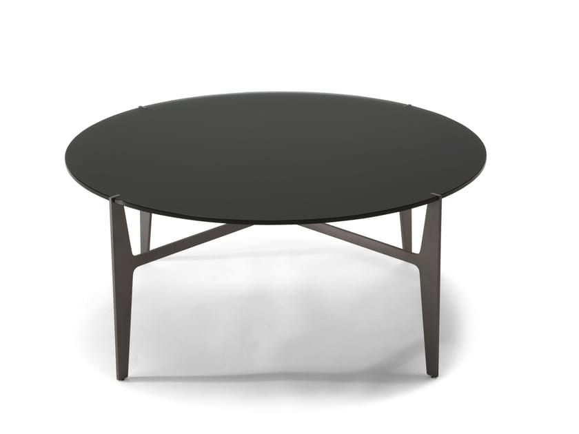 IDO Coffee table By Natuzzi Italia | design Mauro Lipparini