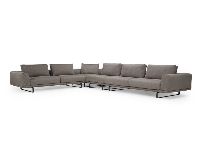 TEMPO Corner fabric sofa By Natuzzi Italia | design Maurizio Manzoni, Roberto Tapinassi